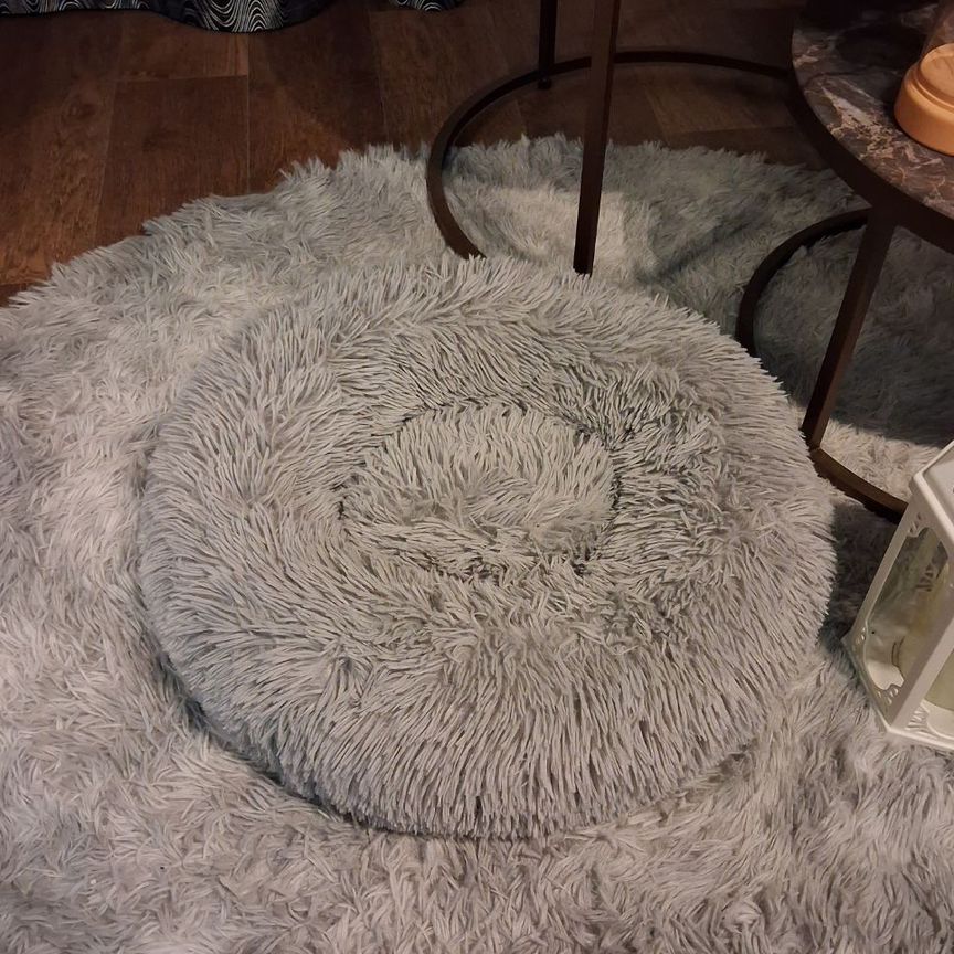 Лежанка круглая для кошек и собак