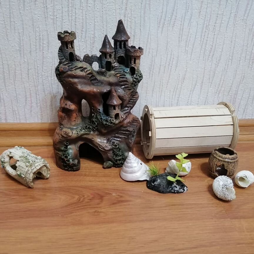 Украшения для аквариума