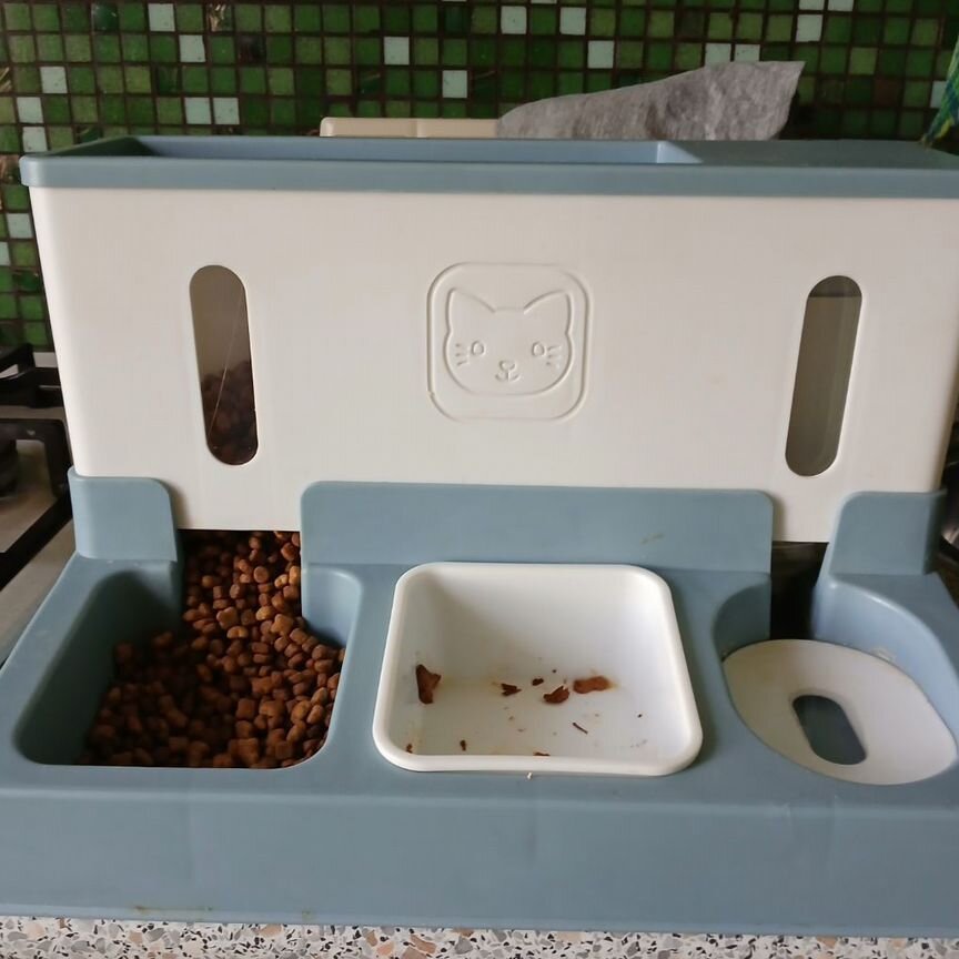 Умная кормушка для кошек