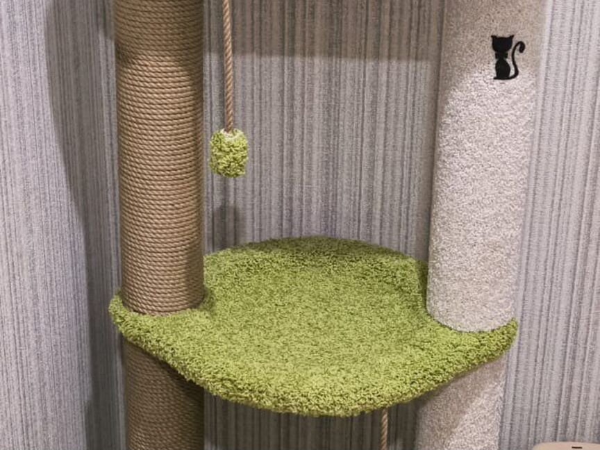 Домик - когтеточка, лежанка для котов новый