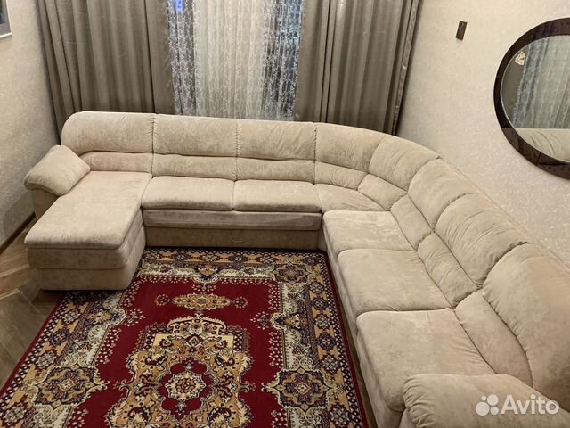 Большой угловой диван , ширина 320, глубина 160, высота 90 , б/у ...
