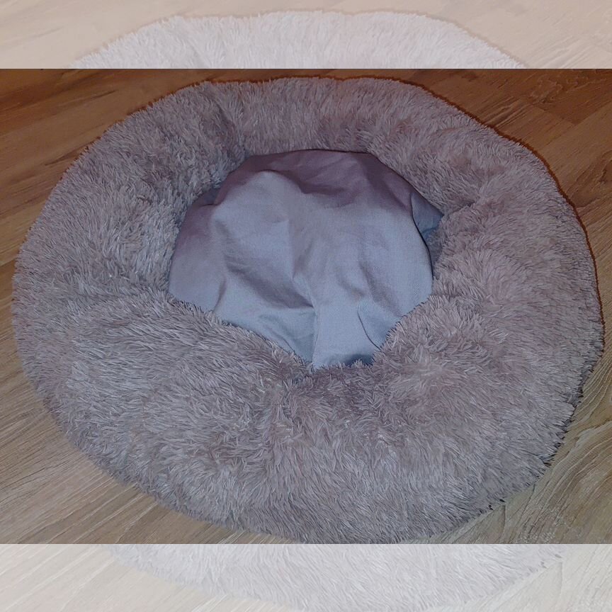 Лежанка для собак