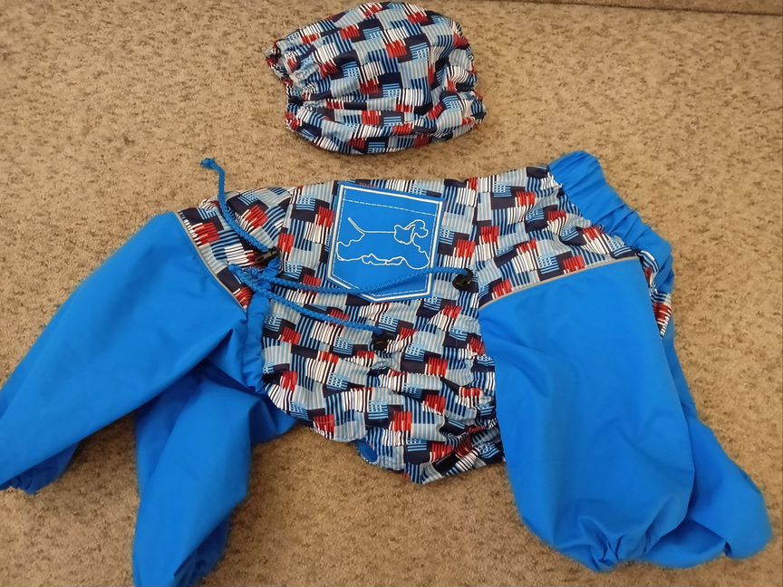 Комбинезон для средней собаки