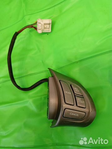 Кнопки в руль (круиз) на Subaru Impreza GH3 2008г купить в Перми SUBARU ...