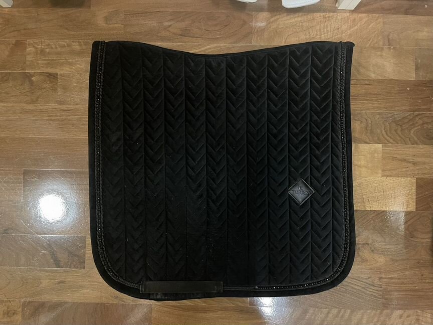 Выездковый комлект вальтрап и бинты