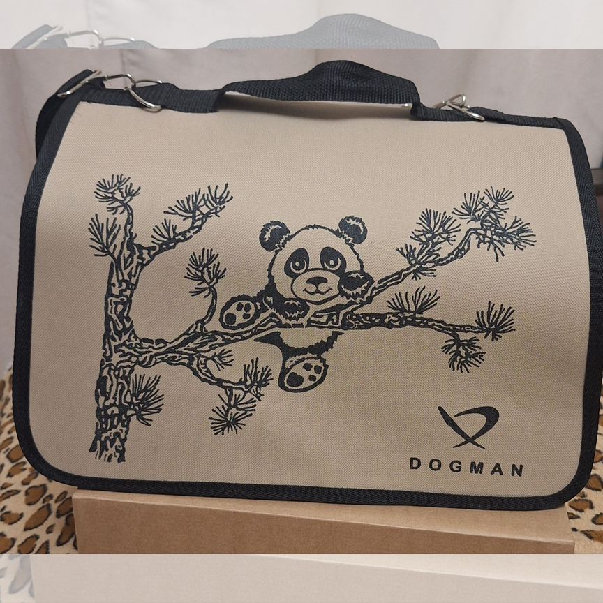 Переноска для кошек и собак