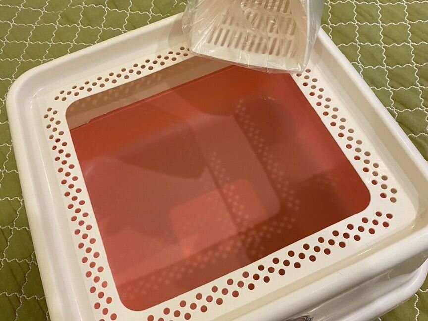 Лоток для кошек с высоким бортом