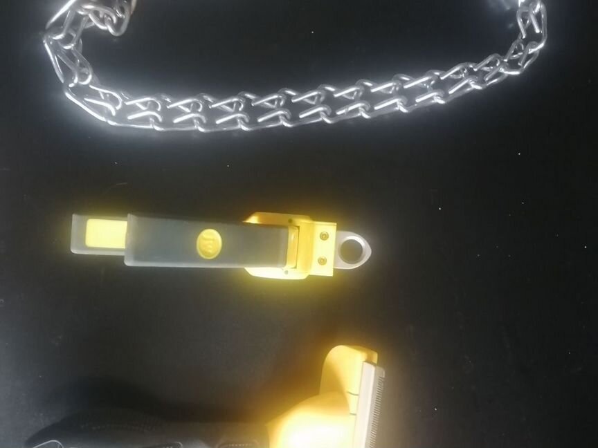 Ошейник, когтерезка, расческа для шерсти, перчатка