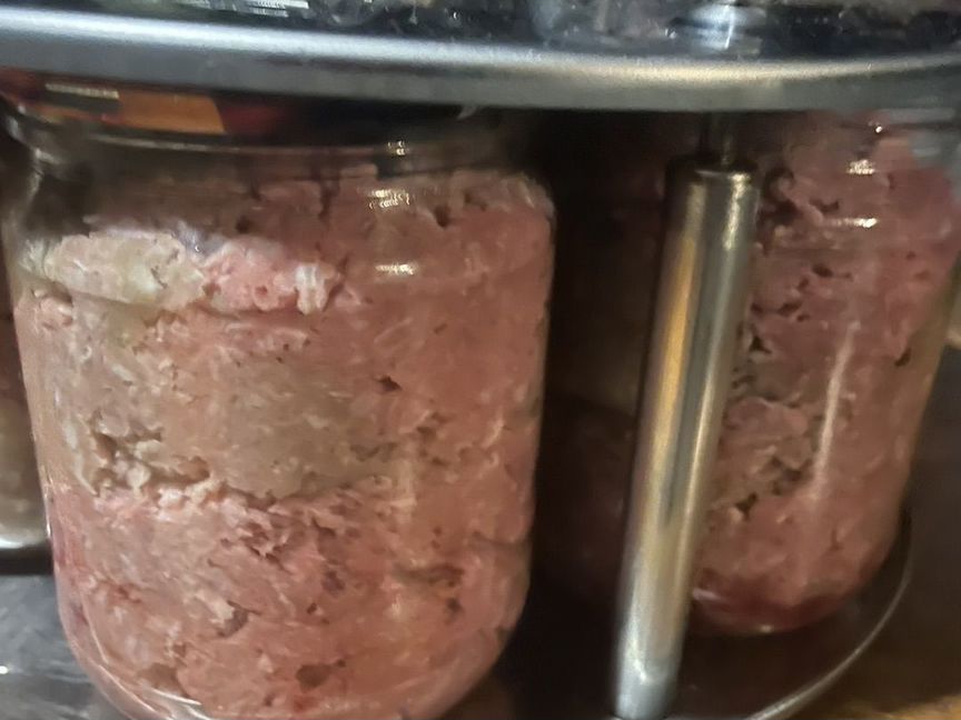 Консервы натуральные для кошек и собак