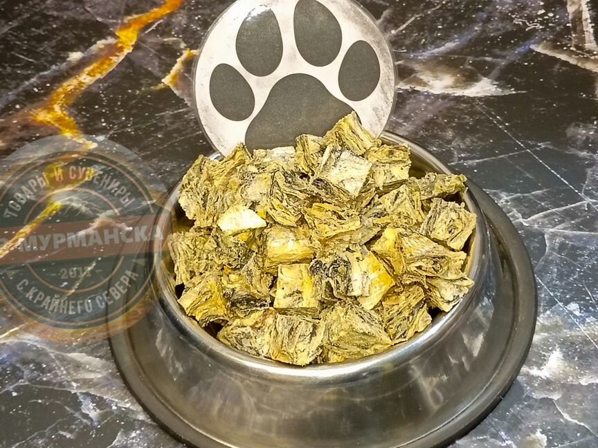 Деликатесы с пользой для четвероногих из кожи рыбы