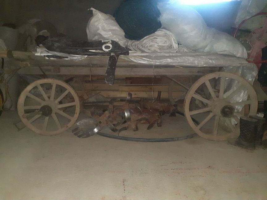 Телега для лошади старинная