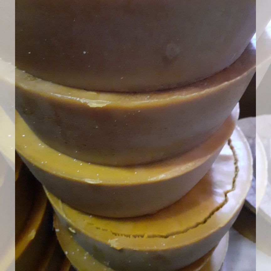 Продам воск и вощину