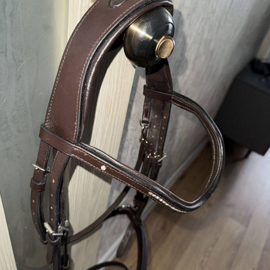 Уздечка трензельная cob с поводом