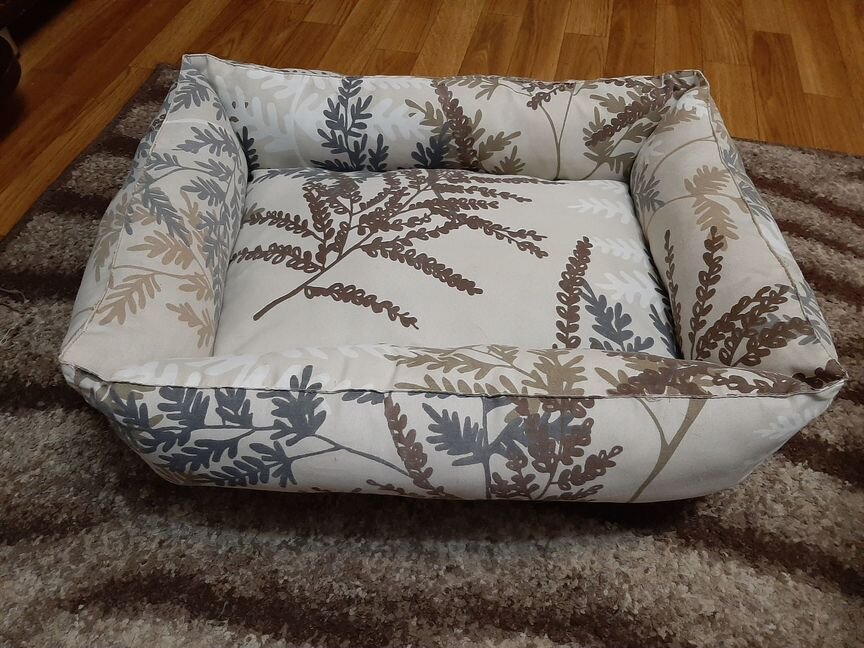 Лежанка для кошек