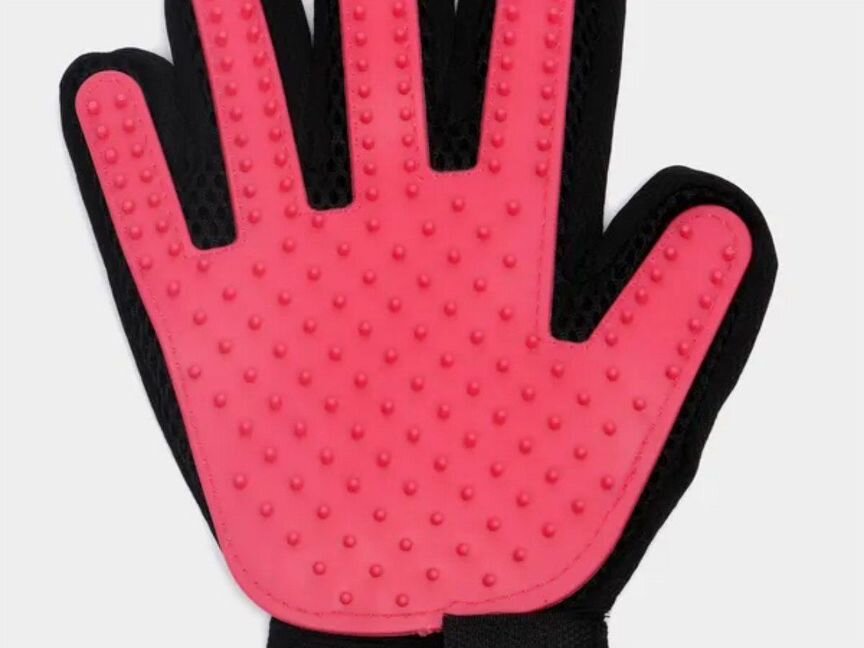 Перчатка-чесалка для домашних животных