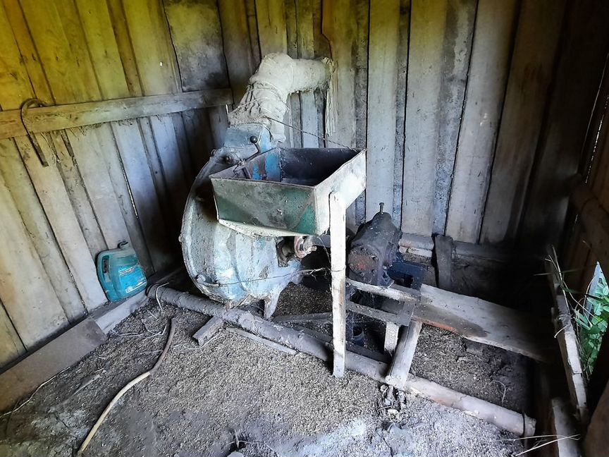 Зернодробилка дку