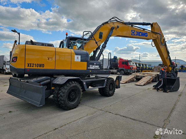 Колёсный экскаватор XCMG XE210WD, 2023 купить в Краснодаре | Транспорт ...