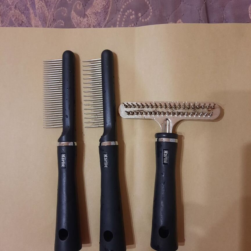 Набор расчесок для собак