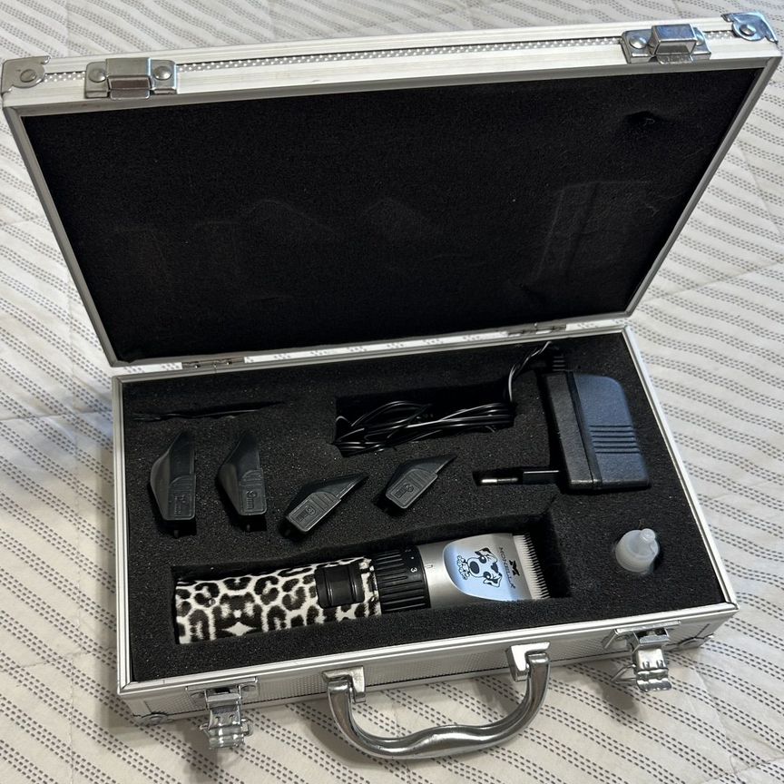 Машинка для стрижки животных Monella DMR 617