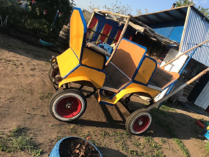 Продам карету для лошади