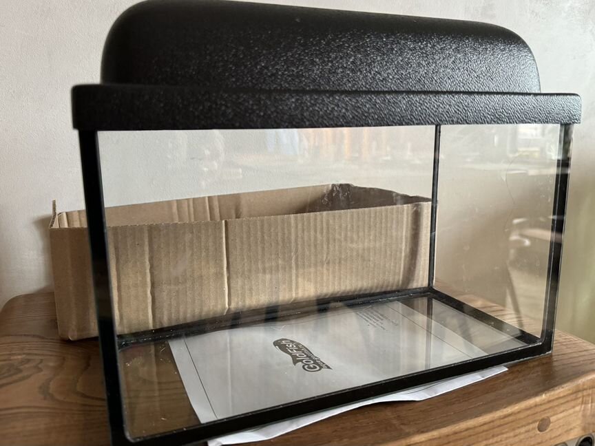 Аквариум 7 литров с крышкой