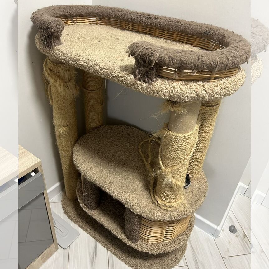 Отдам домик для кошек