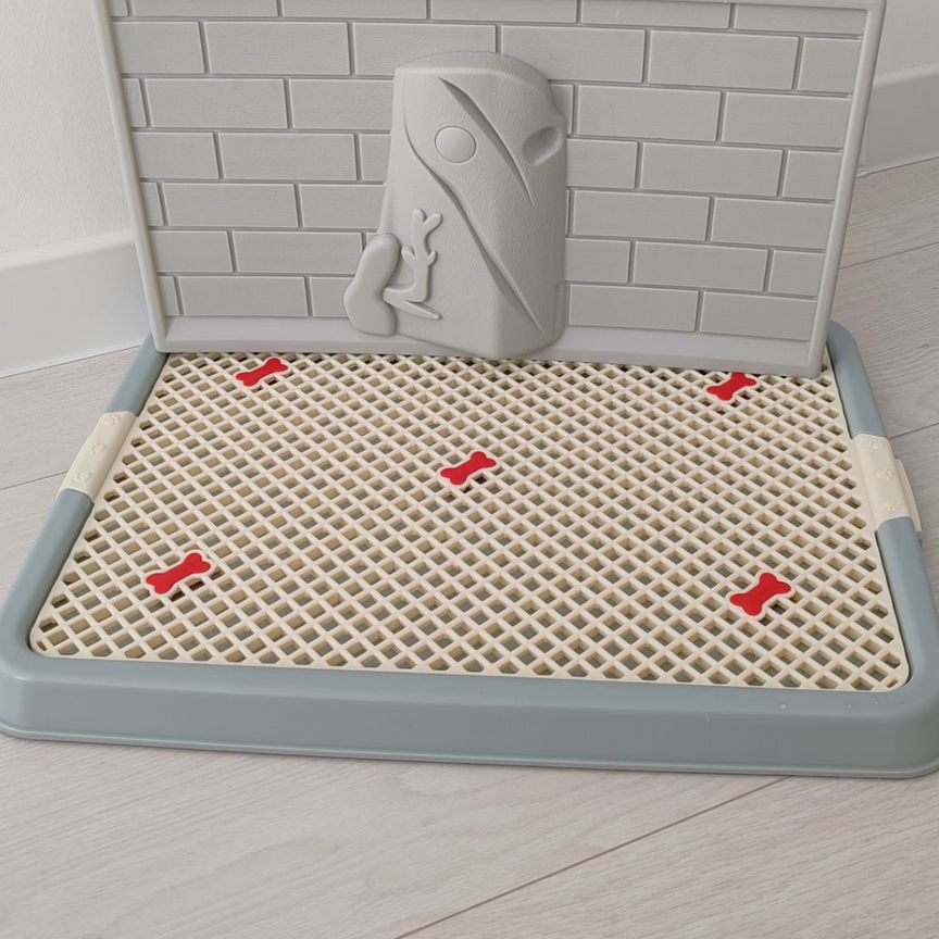 Туалет для собак со стенкой 50*38*28