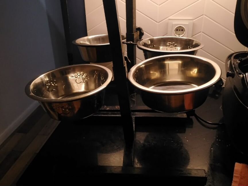 Собачьи миски на подставках