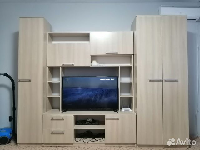 Стенка в гостиную со шкафом под тв бу купить в Челябинске | Товары для ...