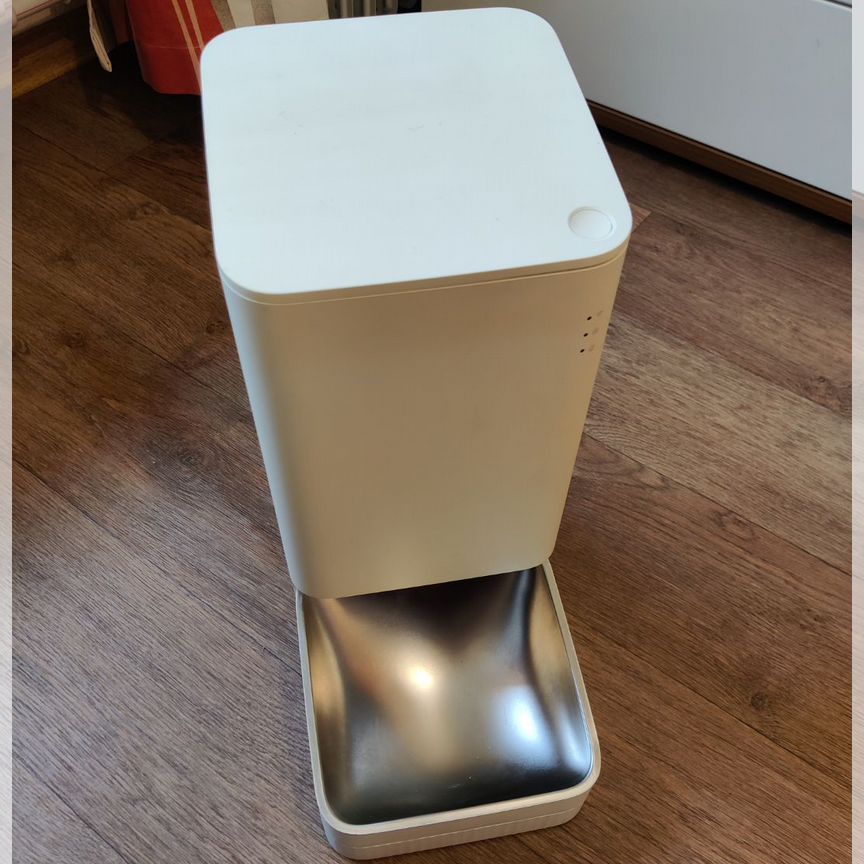 Автоматическая кормушка xiaomi