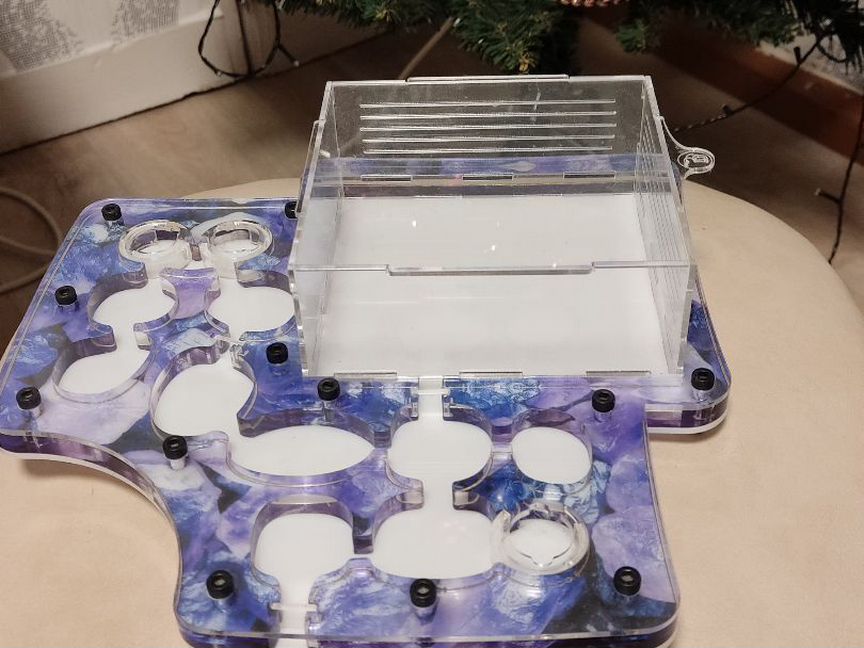 Муравьиная ферма в отличном состоянии