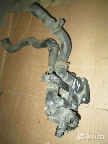 Корпус Термостата водяная трубка 1.4 - 1.6 Л купить в Москве | Авито