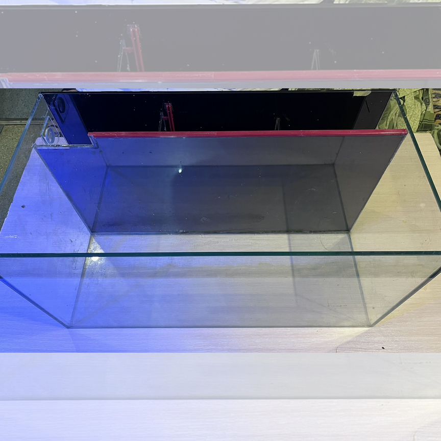 Продам аквариум (под море )