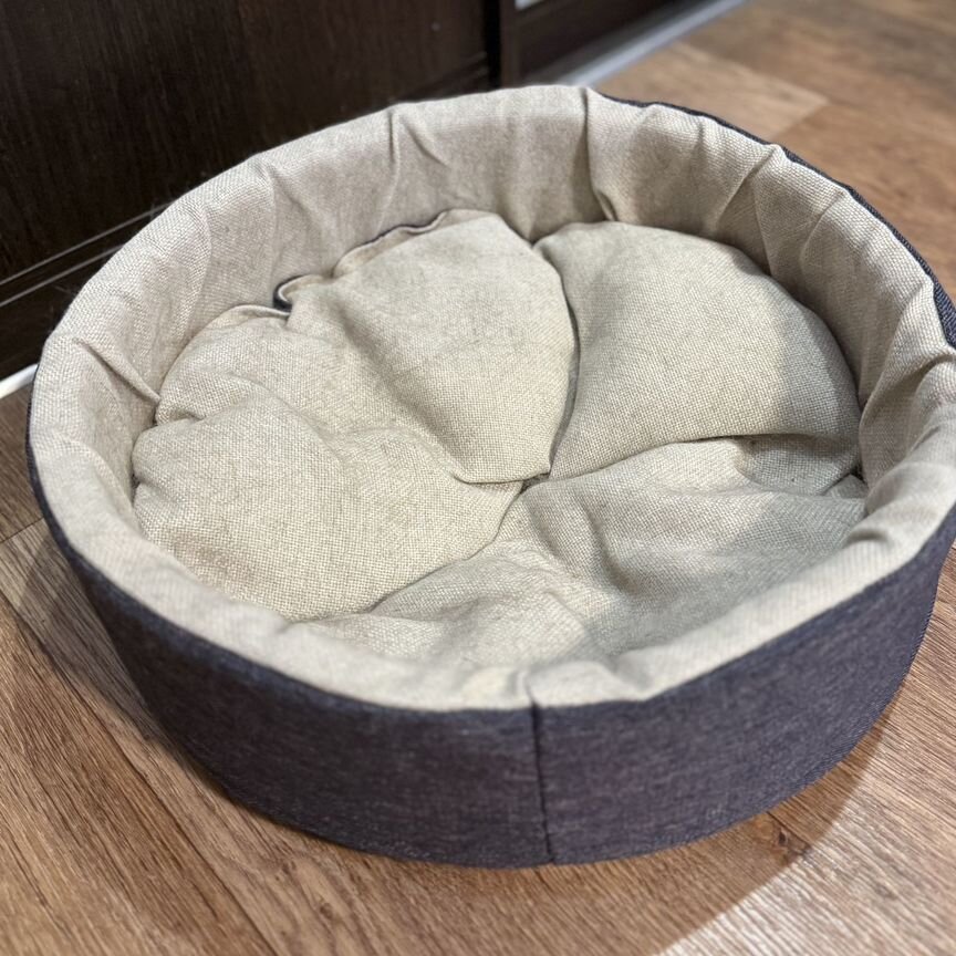 Мягкая лежанка для кошек и собак