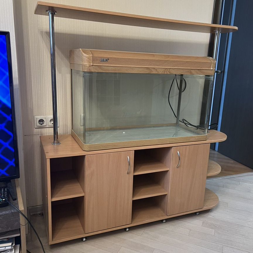 Аквариум с тумбой бу