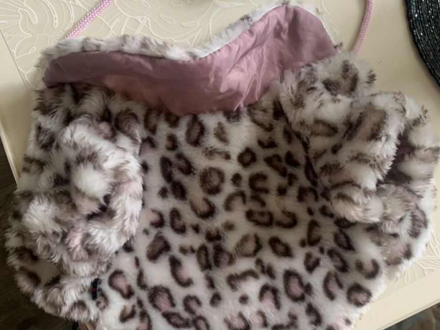 Пальто меховое для маленькой собачки