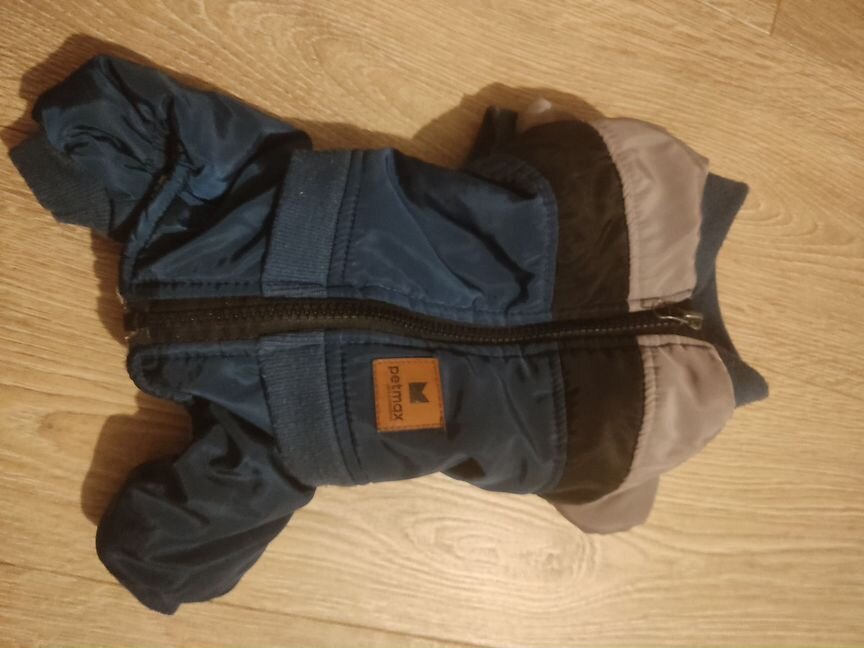 Комбинезон для маленькой собаки