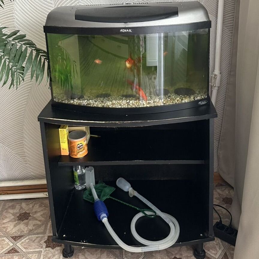 Аквариум с тумбой 65 литров