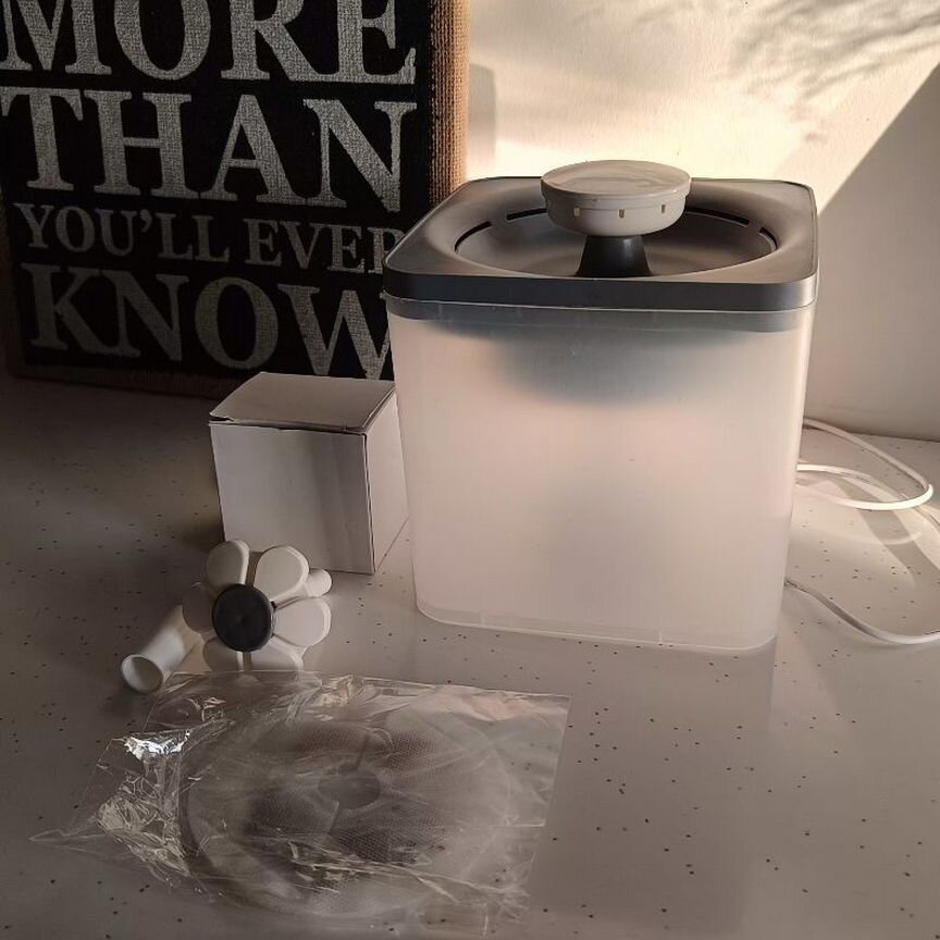 Поилка фонтанчик для кошек