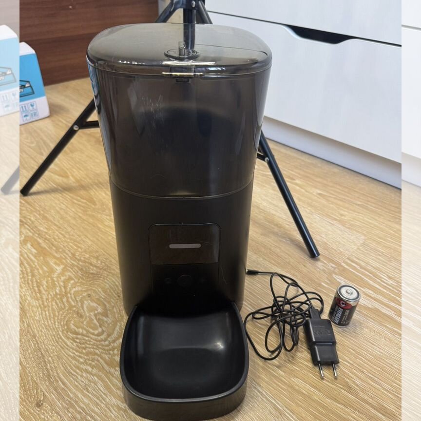 Автоматичечкая кормушка для животных SB PET 5