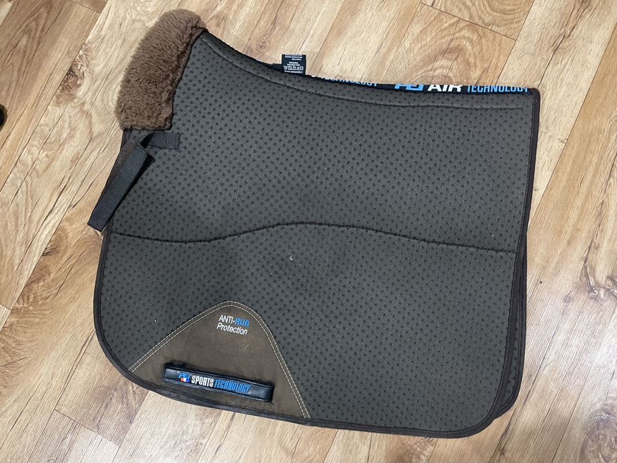 Конная амуниция для лошадей