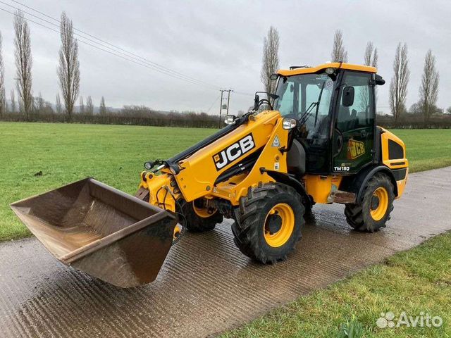 Телескопический погрузчик JCB TM180, 2014 купить в Санкт-Петербурге ...
