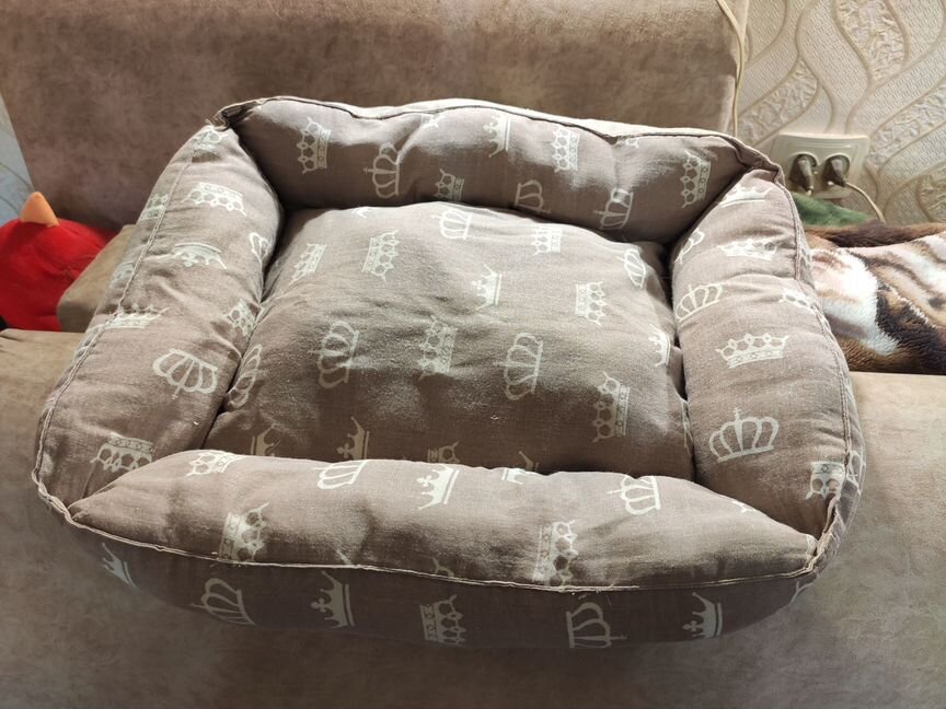 Лежанка, лежак для собак 50х45х15 см