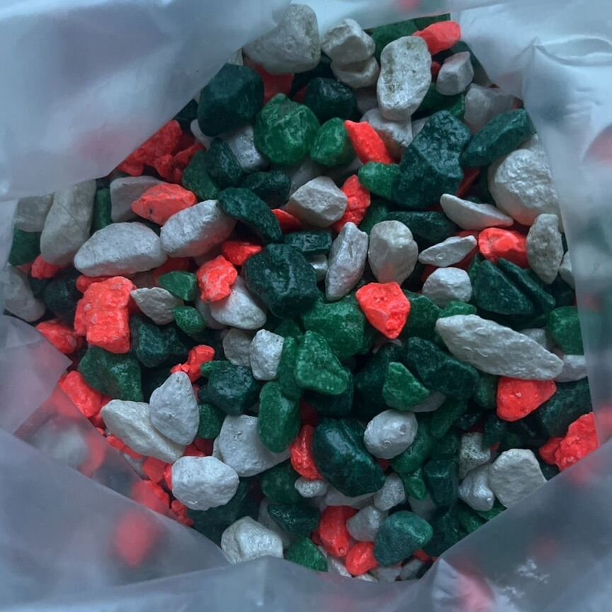 Грунт для аквариума цветной 2–4 мм