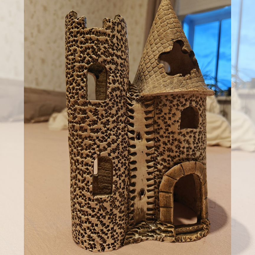 Декоративный замок в аквариум