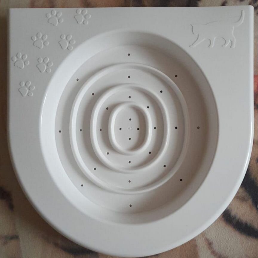 Система приучения кошек к унитазу с отверстиями