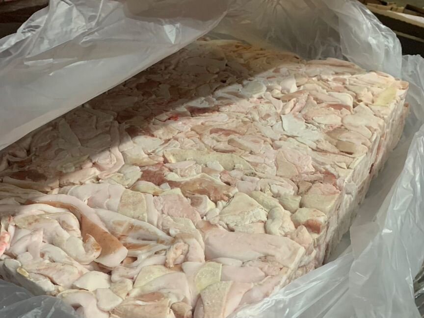 Шкурки свиные 2 сорт