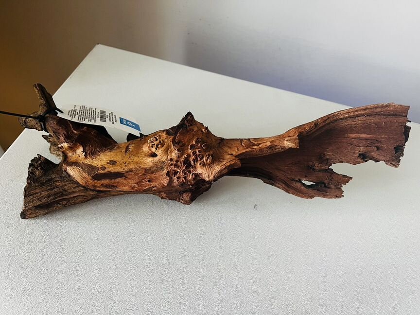 Коряга в аквариум