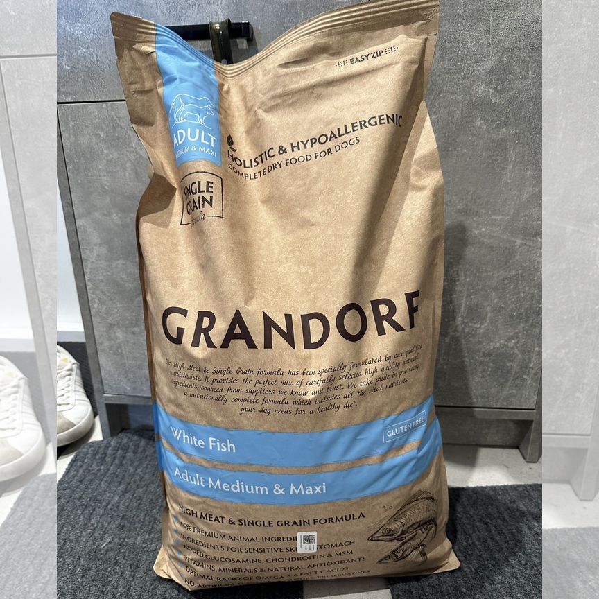 Сухой корм для собак Grandorf с белой рыбой