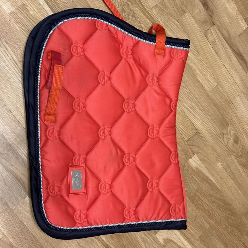 Вальтрап на пони от Equestrian Stockholm